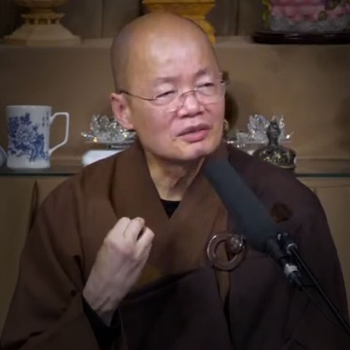 159) The Avatamsaka Sutra - Chapter 01 - 20251123 | Master YongHua's American Mahayana Podcast ...