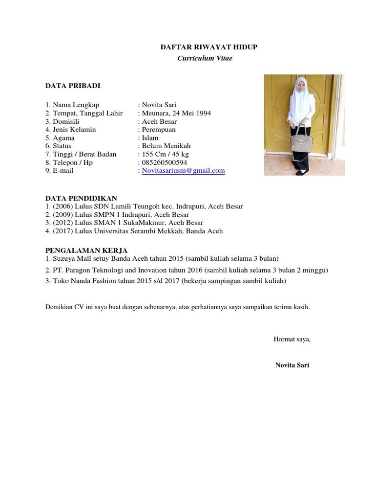 CV Novita Sari untuk Kuliah dan Kerja | PDF