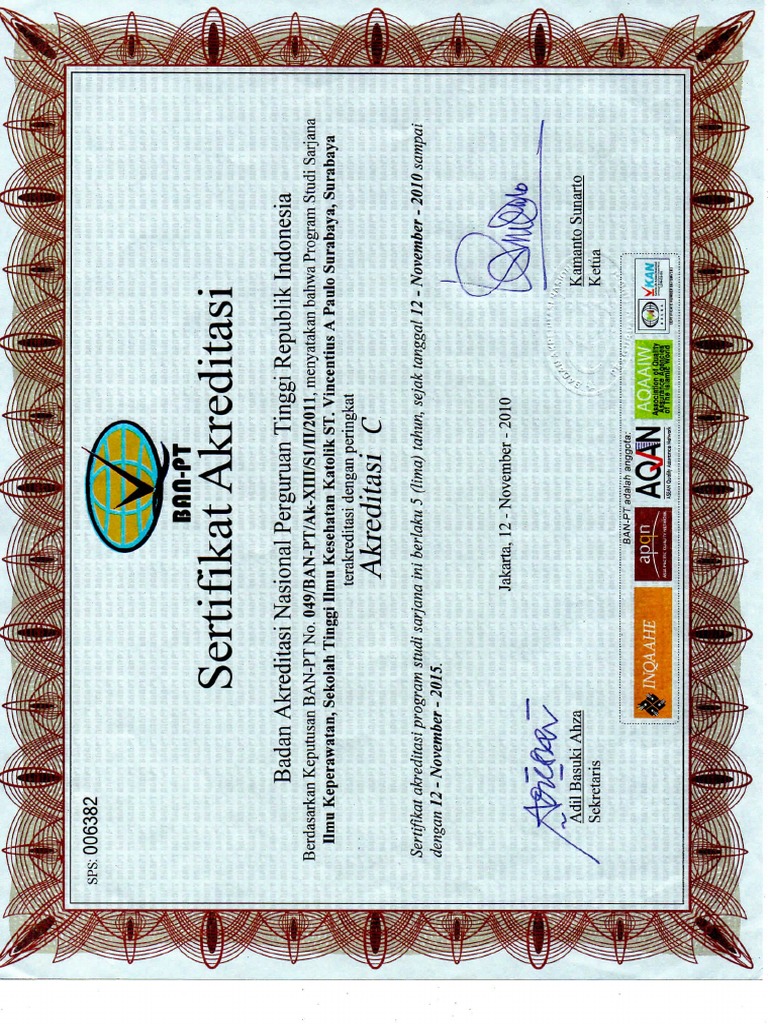 Sertifikat Akreditasi Ilmu Keperawatan 2010-2015 | PDF