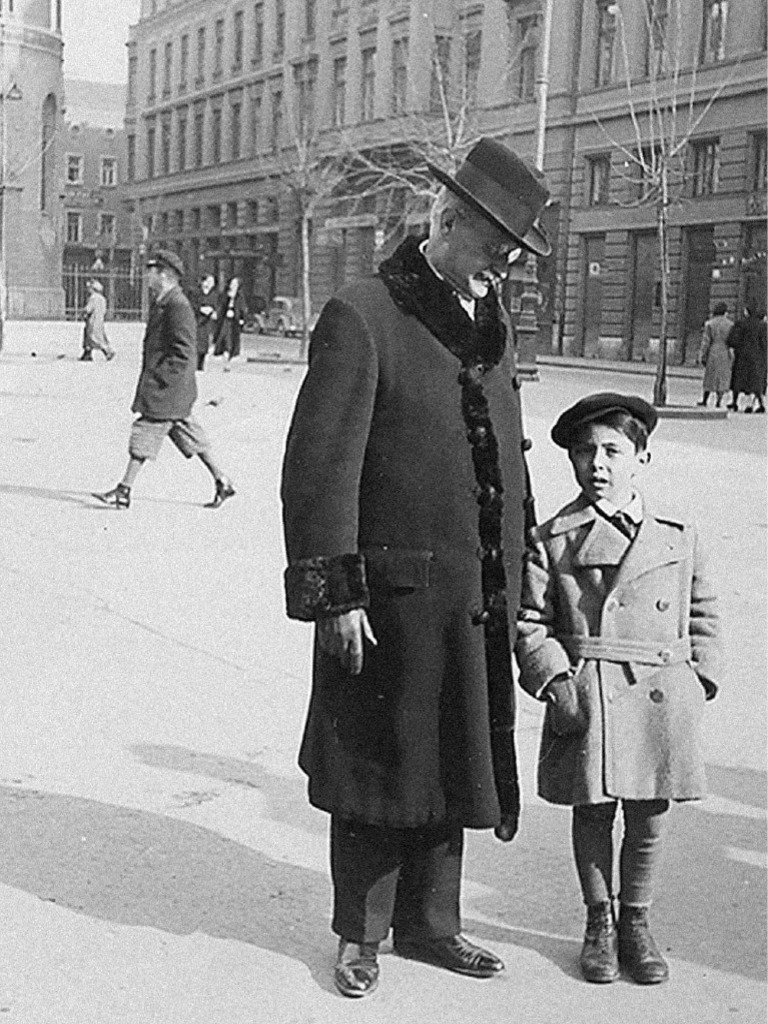 Suvin - Memoari Skojevca PDF | PDF