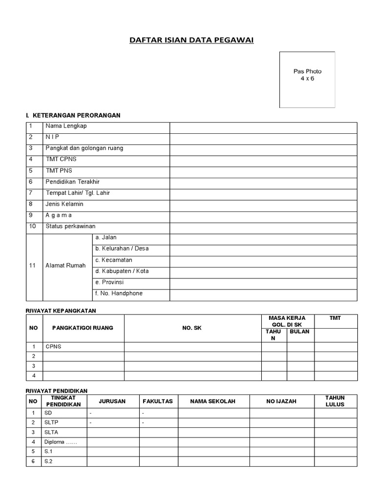 Blangko DAFTAR ISIAN DATA PEGAWAI PDF | PDF