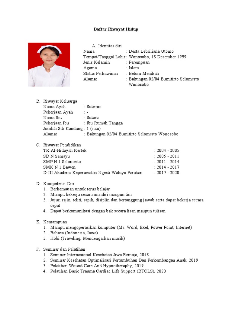 CV Desta Lebriliana Utomo | PDF | Pengembangan Diri | Kesehatan Holistik