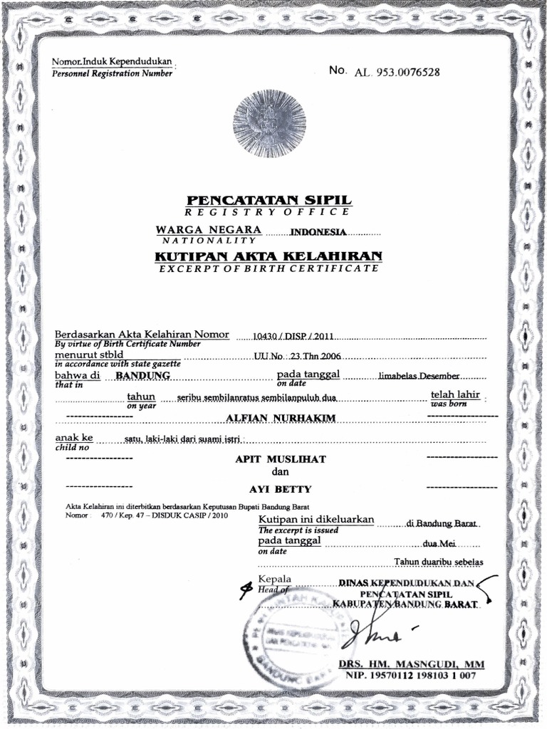 Akte Kelahiran Alfian | PDF