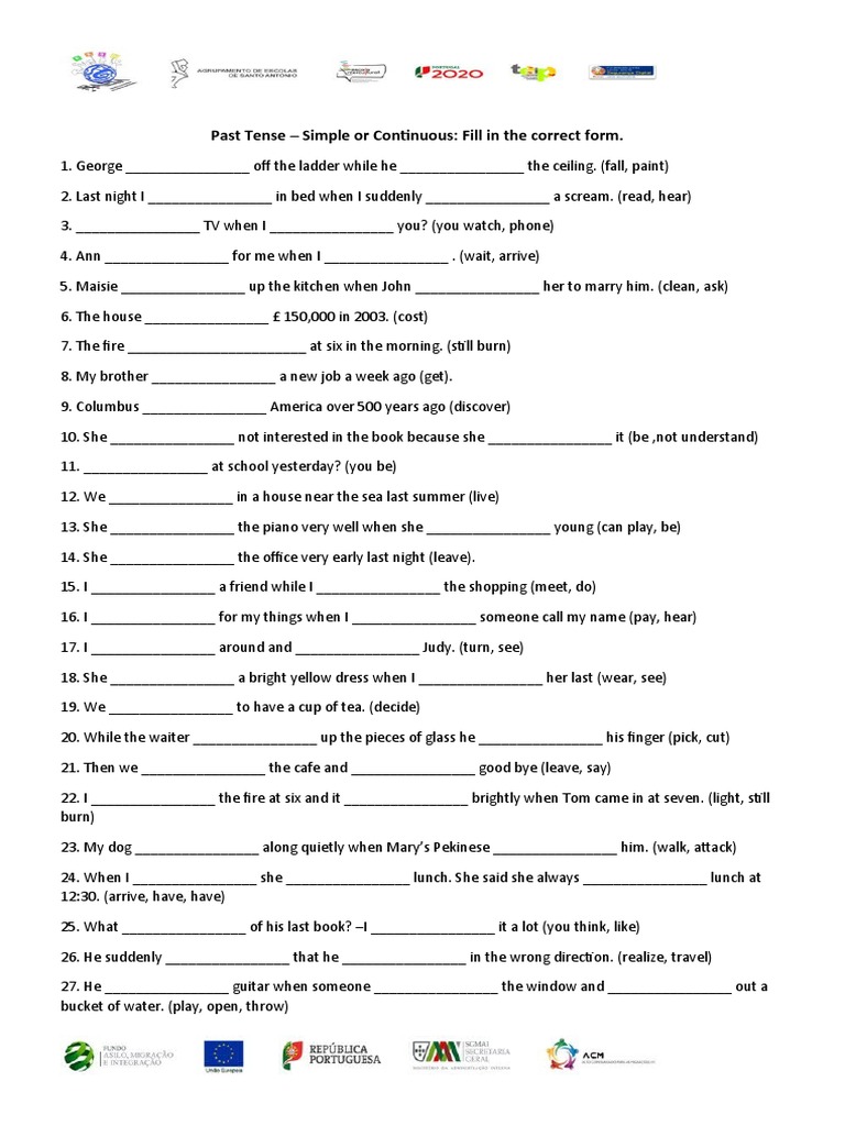 Past Tense - Simple or Continuous: Fill in The Correct Form | PDF