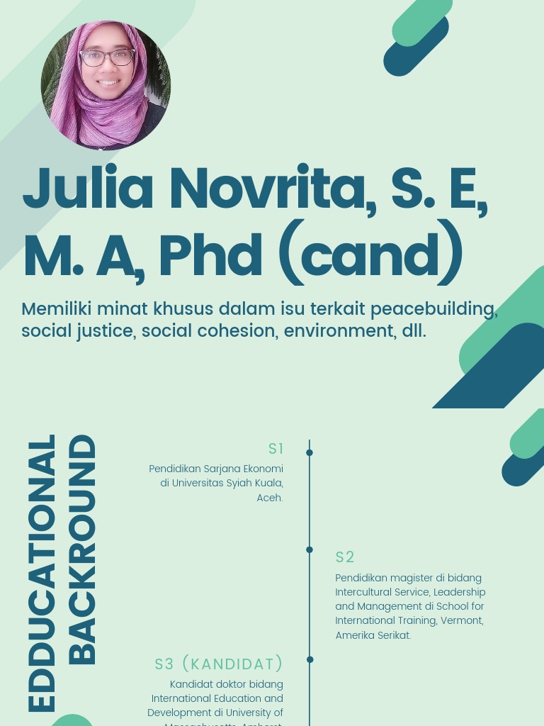 Bio Ibu Julia Novrita, S. E, M. A, PHD (Cand) | PDF | Karier & Perkembangan | Kesehatan Holistik