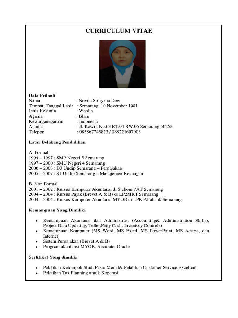 CV - Novita Sofiyana Dewi | PDF | Karier & Perkembangan