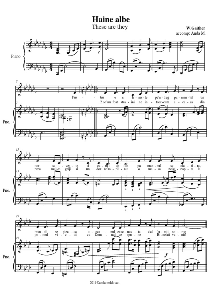 Haine-Albe-Pian Și Voce | PDF