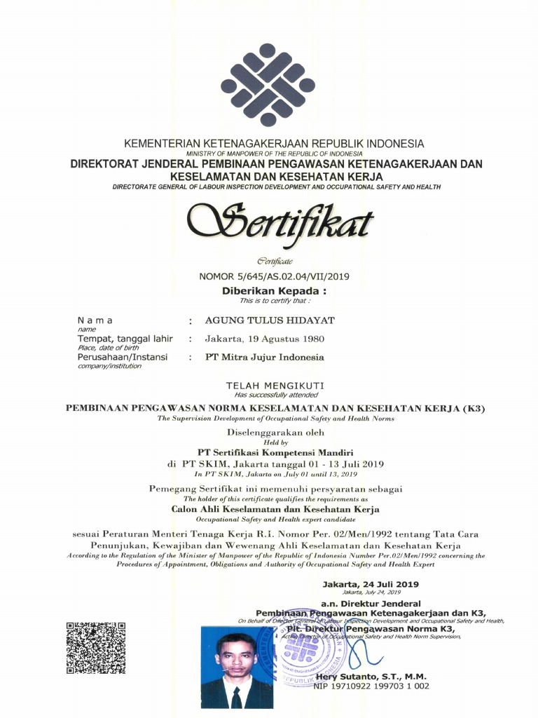 Contoh Sertifikat Kemenaker | PDF