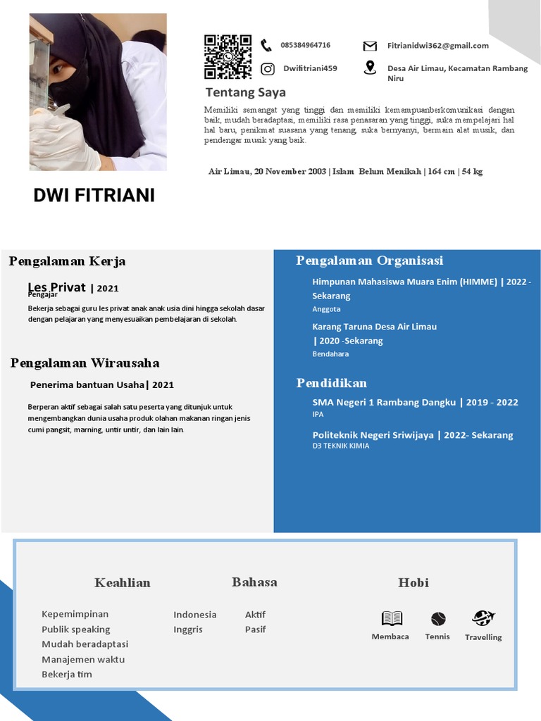 Profil Diri Dwi Fitriani | PDF