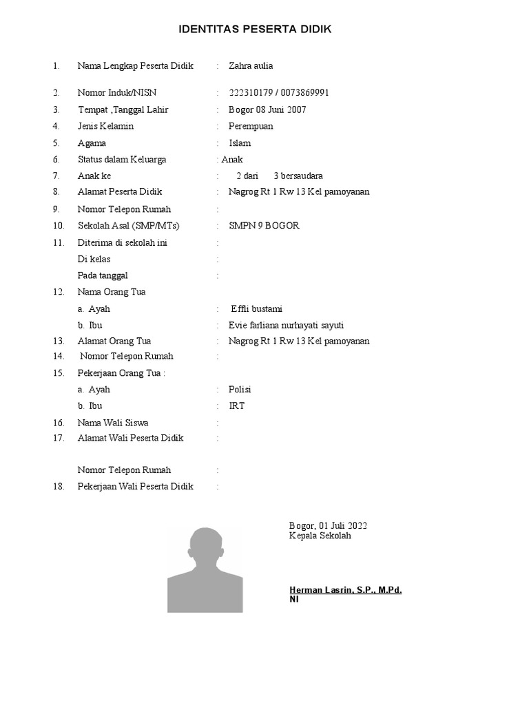 Biodata Rapor Kelas X Salinan | PDF | Kesehatan Holistik