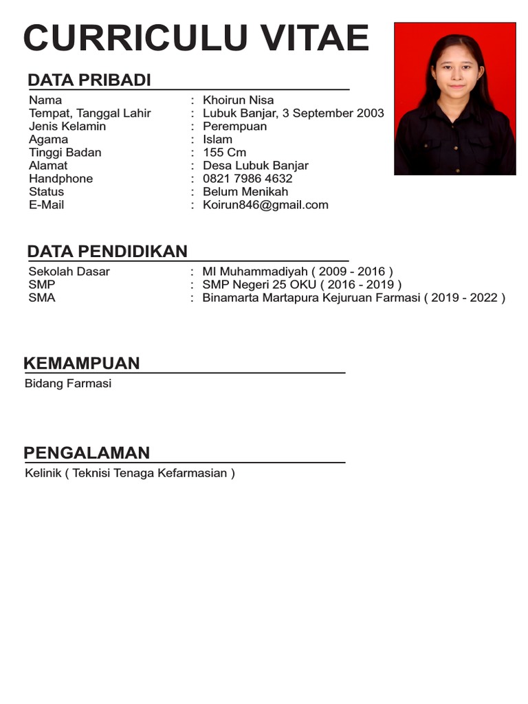 CV Khoirun Nisa: Farmasi & Pengalaman Klinik | PDF