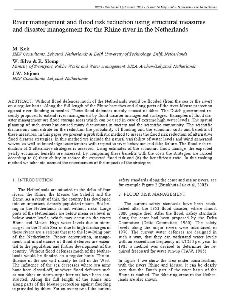 River Management and Floodrisk Reduction Using St-Hydrotheek (Stowa) 157583 | PDF | Flood | Levee