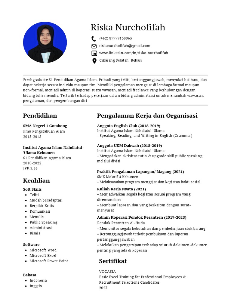 CV Riska Nurchofifah PDF | PDF | Karier & Perkembangan