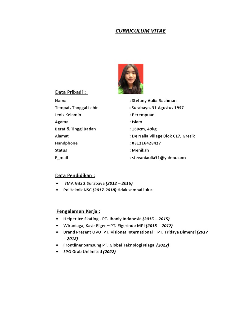 Contoh CV Stefany Aulia Rachman | PDF