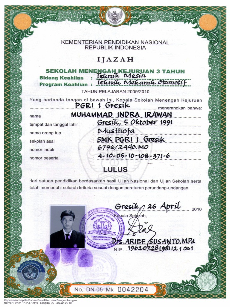 Ijazah - IJAZAH SMK | PDF