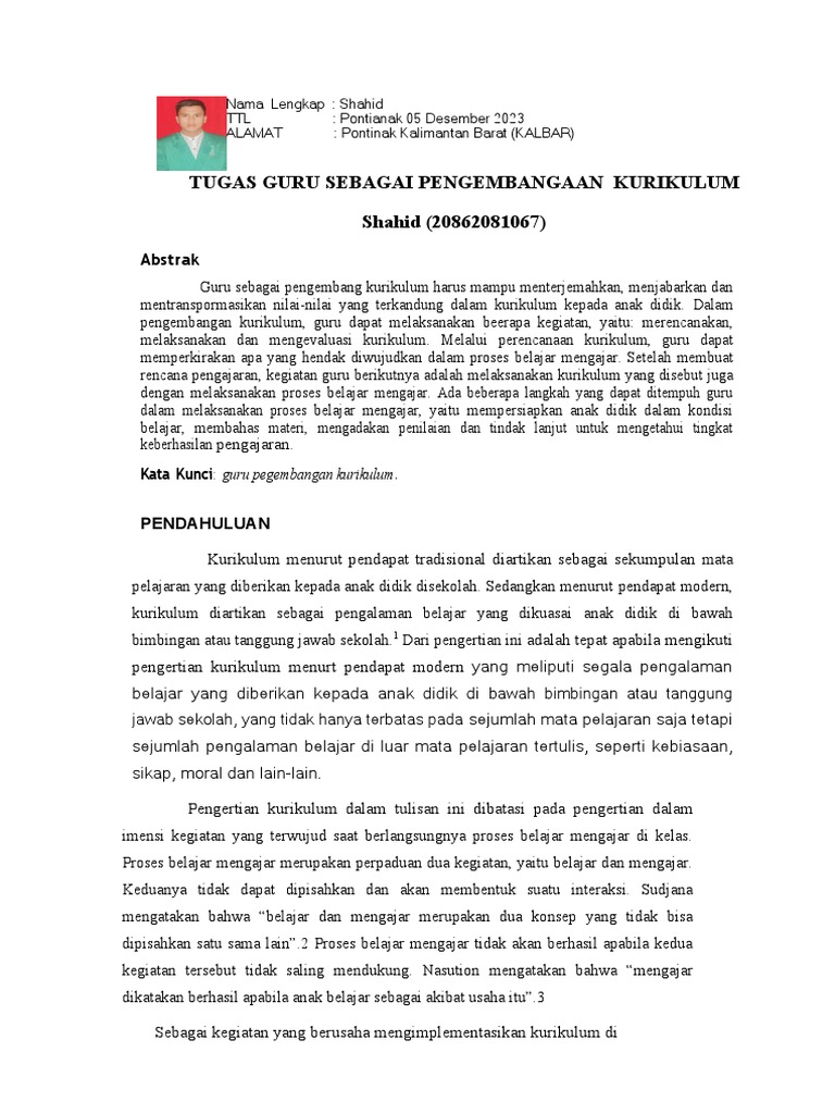 Artikel Peran Guru Sebagai Pengembangan Kurikulum | PDF | Karier & Perkembangan