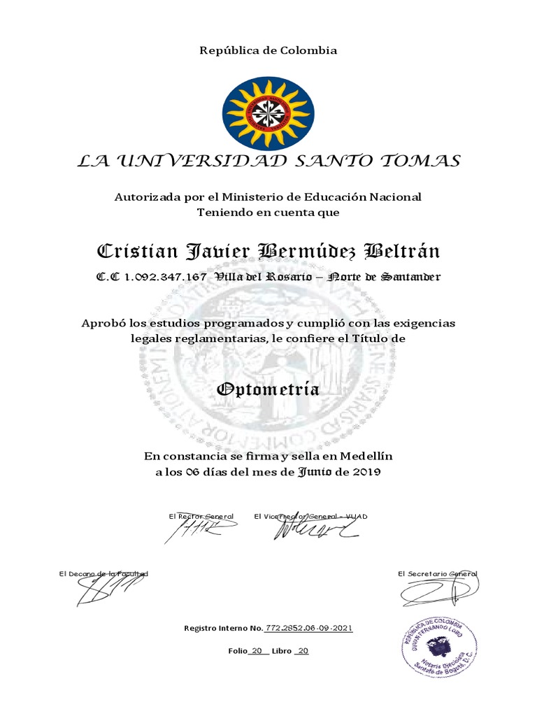 Diploma De La Universidad Santo Tomas | PDF