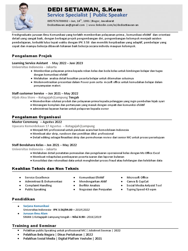 CV Fresh Graduate Ilmu Komunikasi | PDF | Bisnis