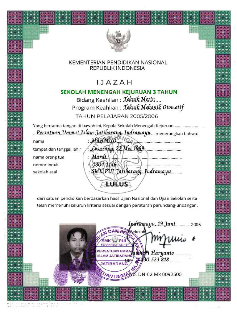 Ijazah SMK-Mahmud-Depan | PDF