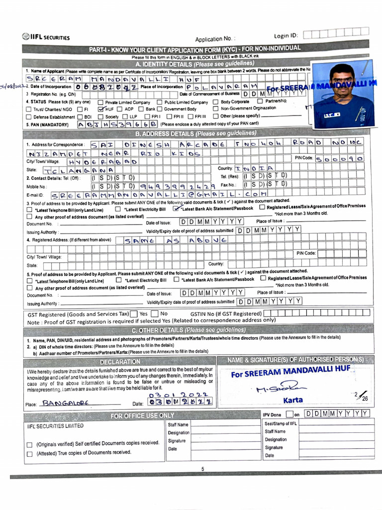IIFL Demat Account Form | PDF | Stocks | Derivative (Finance)