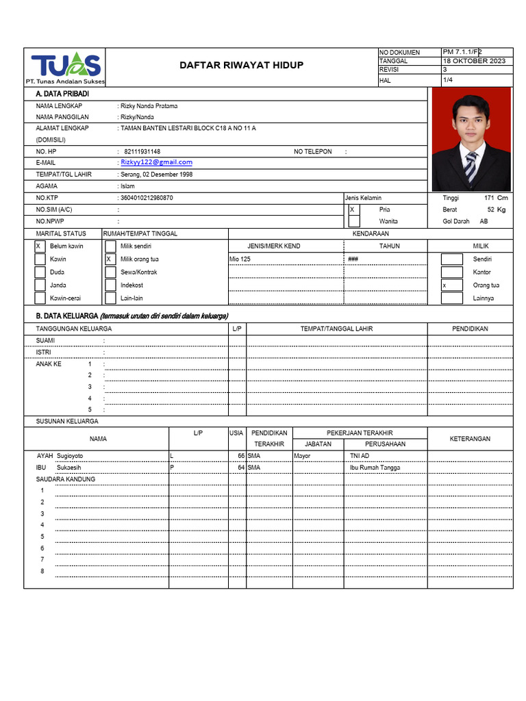 Biodata Rizky Nanda P | PDF