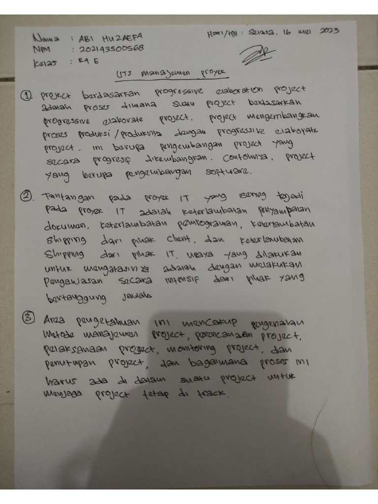 UTS_MANPRO_202143500568_Abi Huzaefa | PDF