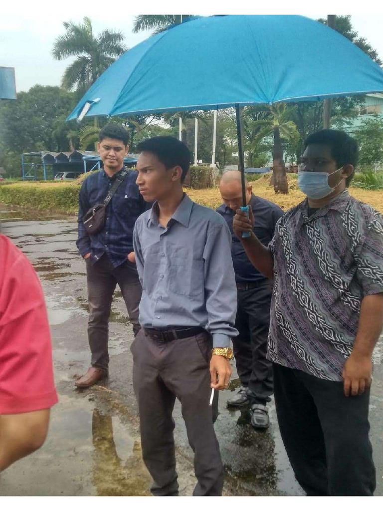 Pendiri PT. FARIZ GROUP INDONESIA | PDF