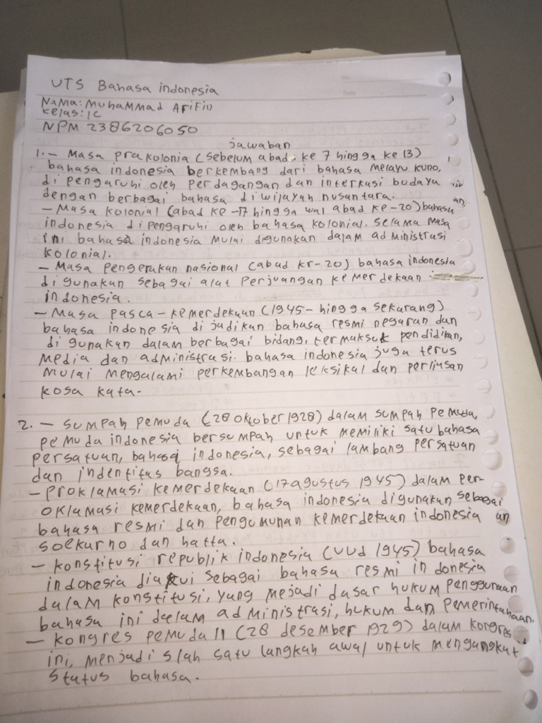 Muhammad Arifin 1c UTS Bahasa Indonesia | PDF