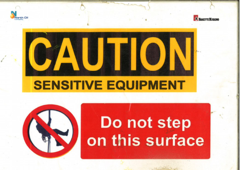 Sign-Sensitive Equipment Donot Step | PDF