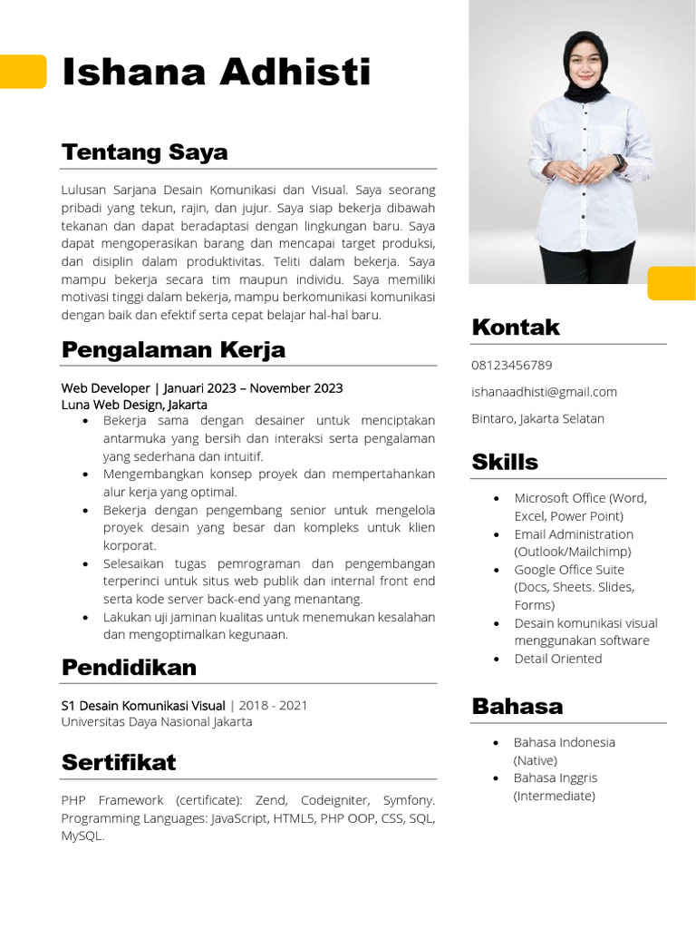 CV Template 0004 | PDF | Karier & Perkembangan | Komputer