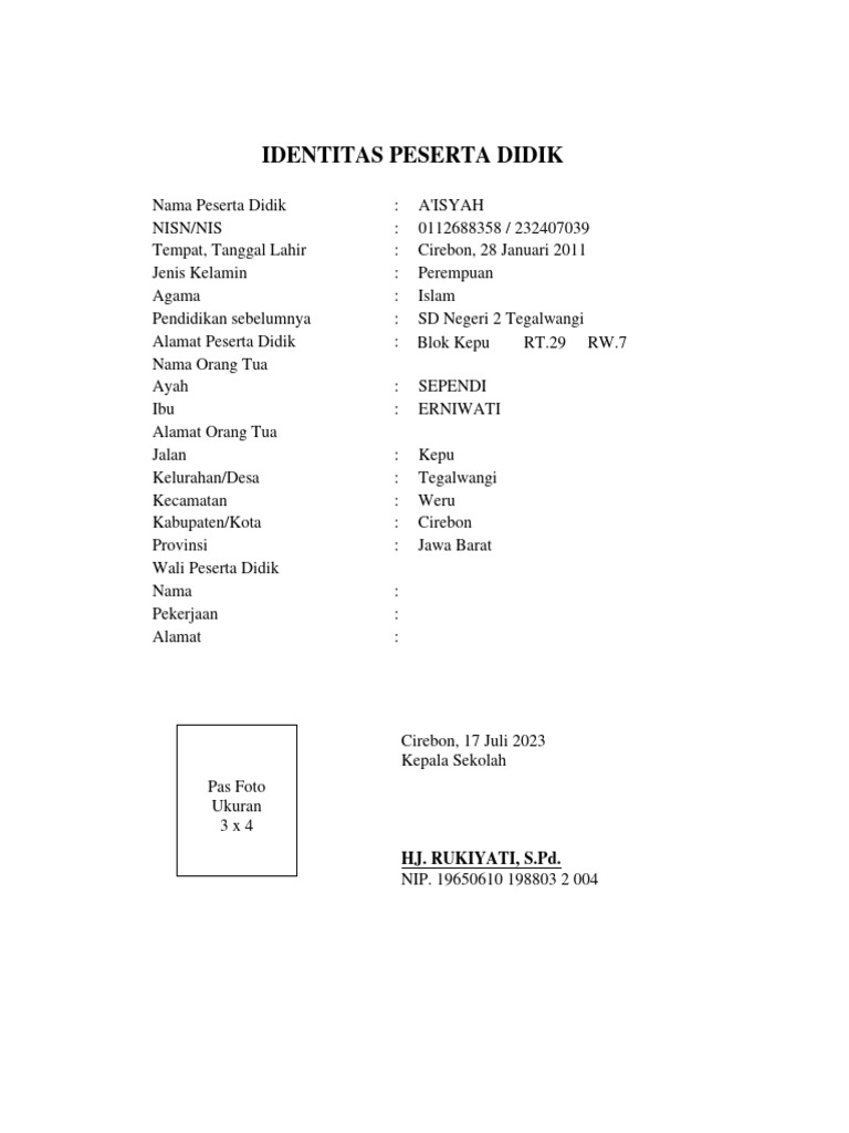 Identitas Peserta Didik: Hj. Rukiyati, S.PD | PDF | Kesehatan Holistik