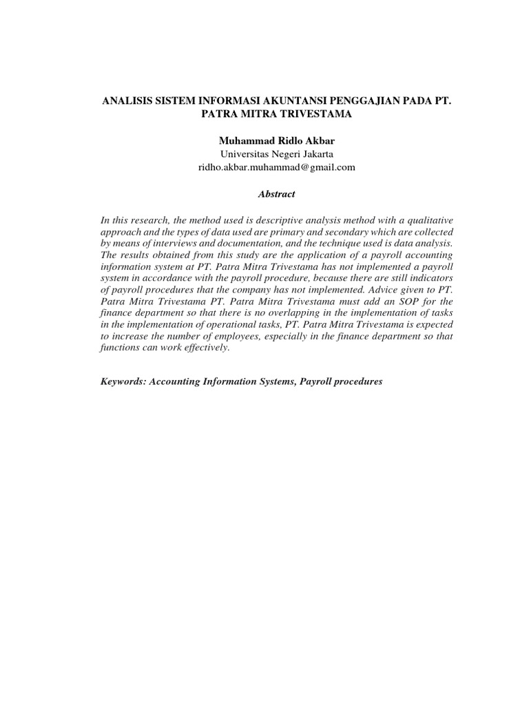 Artikel Karya Ilmiah - Muhammad Ridlo Akbar - 1704517044 | PDF | Bisnis