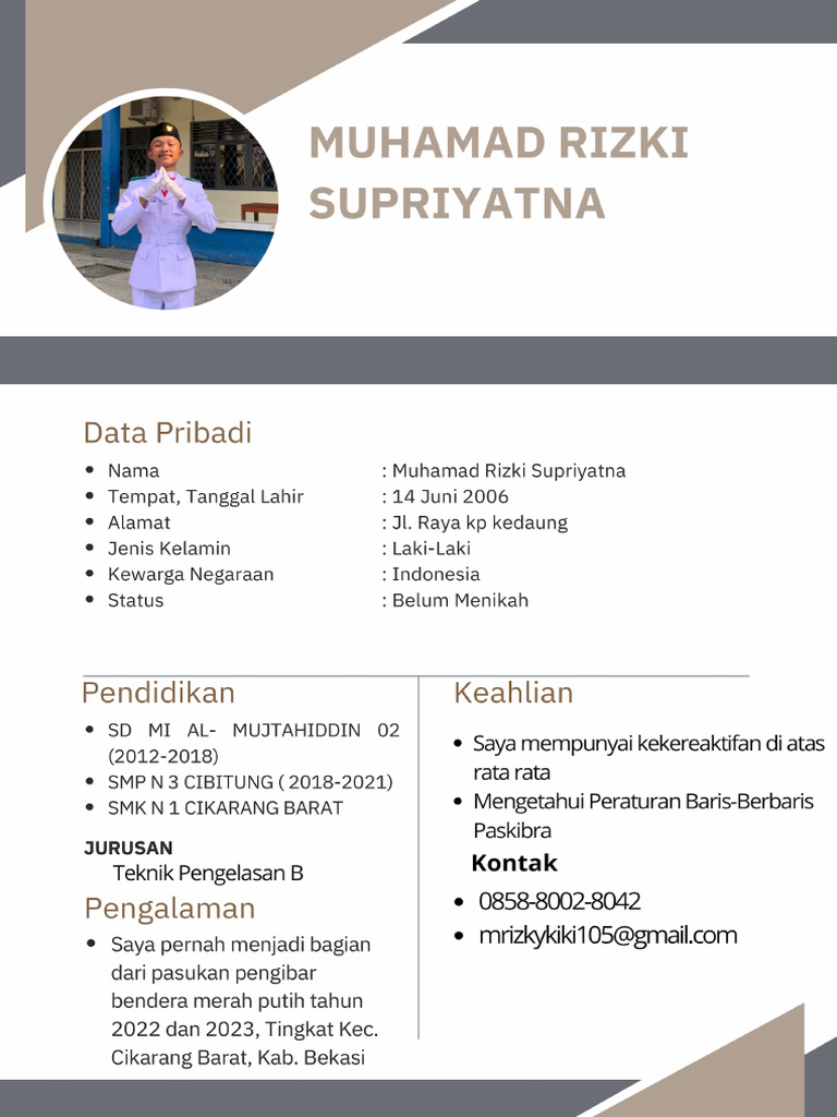 CV - Muhamad Rizki Supriyatna - XII TLAS B | PDF