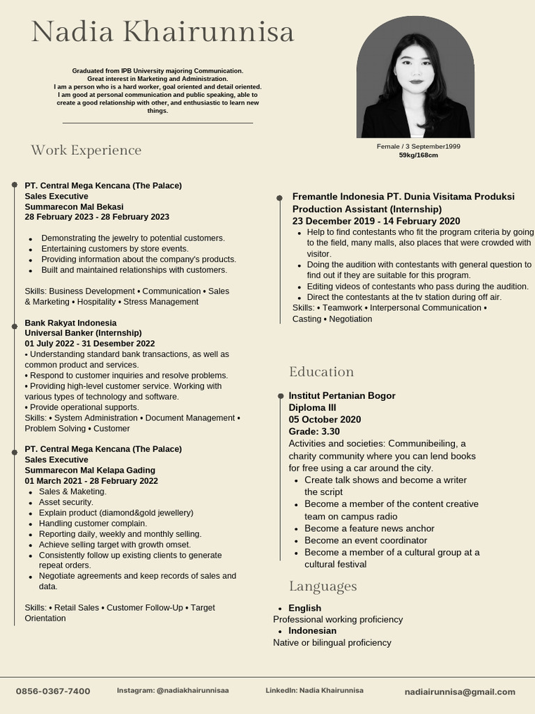 Nadia Khairunnisa Frontliner Resume | PDF | Communication | Sales