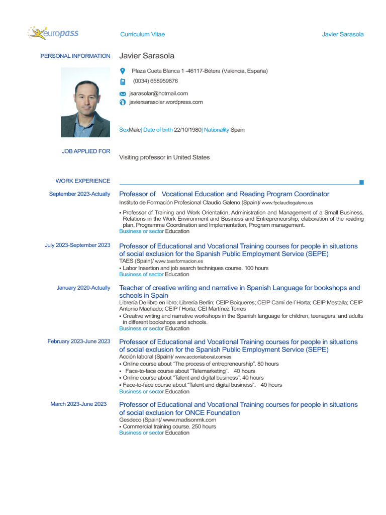 Standard Cv.europass | PDF | Academic Degree | Industrial And ...