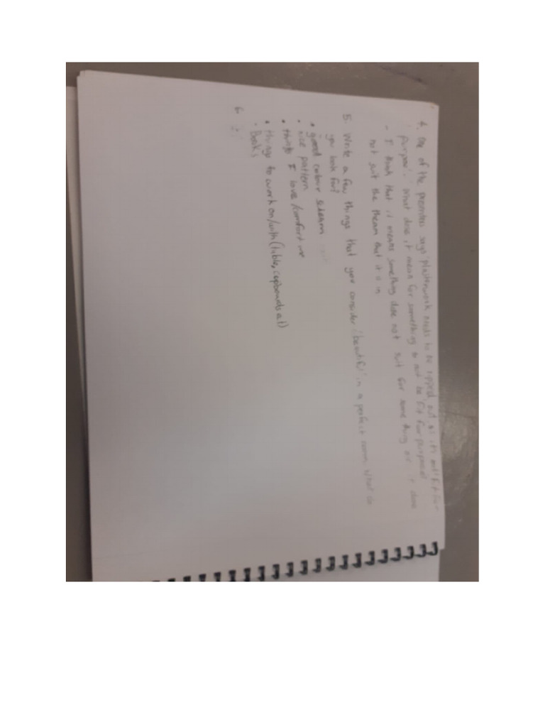 Design Radio Homework-Design-Safia-MYP3 | PDF