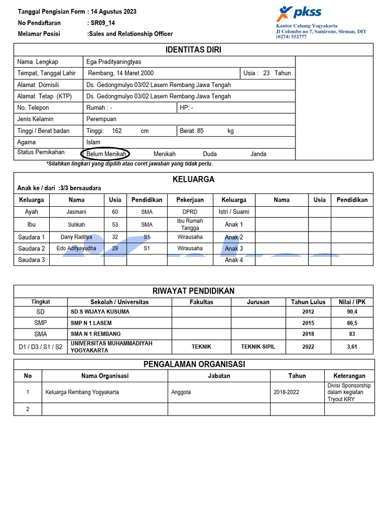Ega Pradityaningtyas DataDiri | PDF