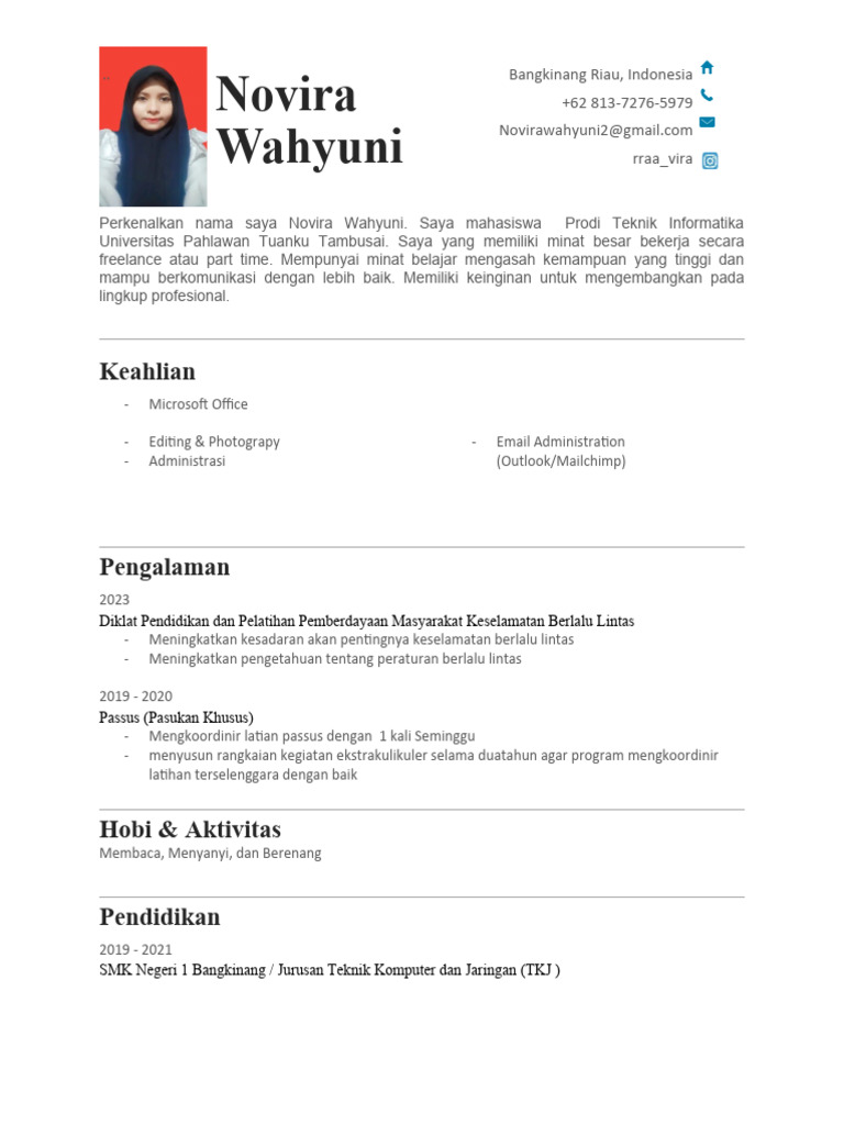 FREE TEMPLATE CV Lulusan S1 by Vina Muliana | PDF
