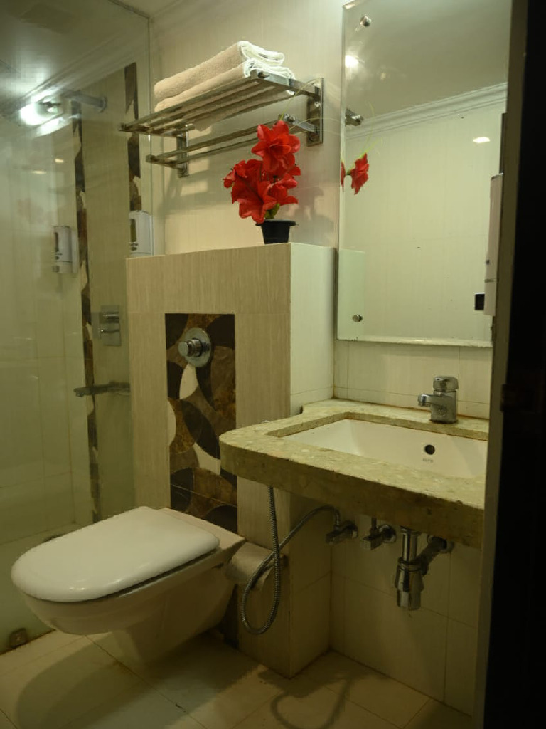 HERITAGE-INN Deluxe Rooms | PDF