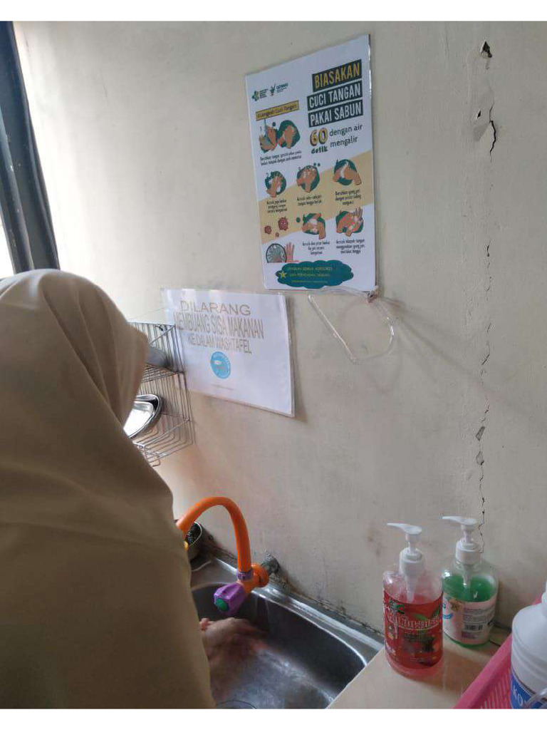 5.5.4.c. Foto Monitoring KKT Di Igd | PDF