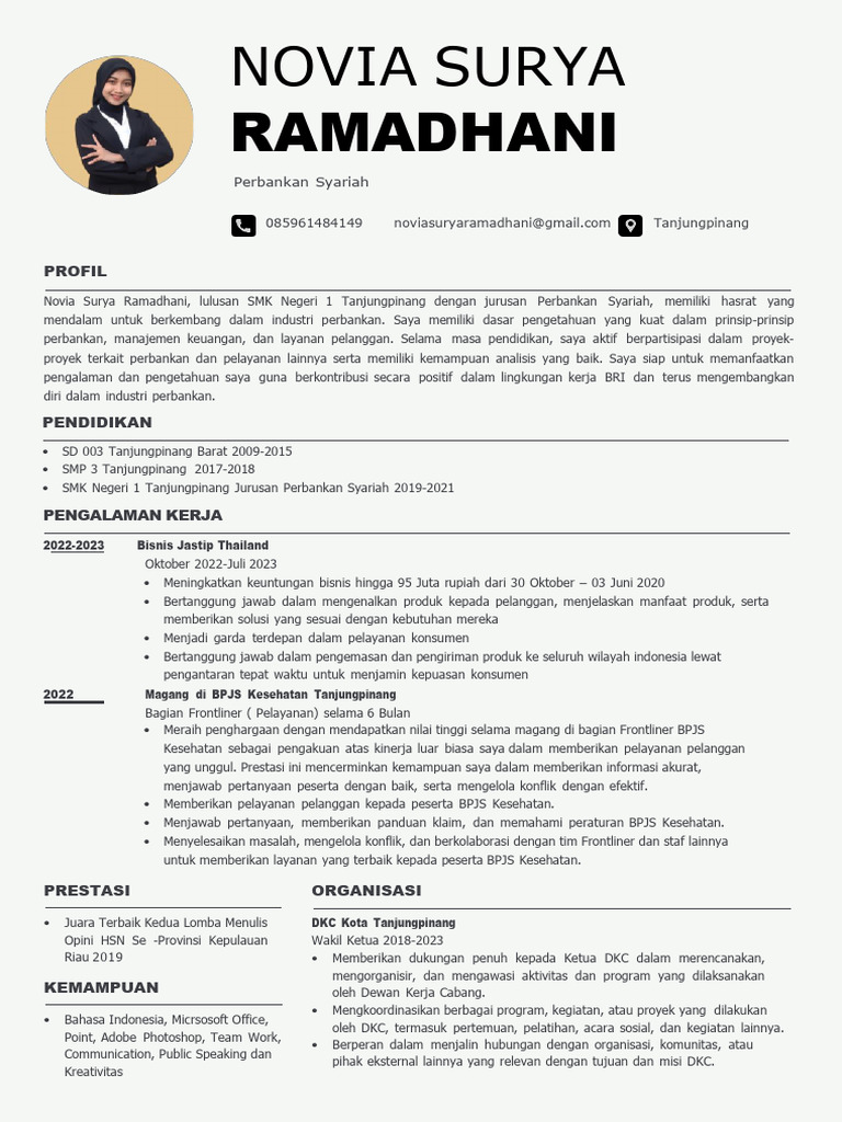 BRI - Noviasurya - CV | PDF