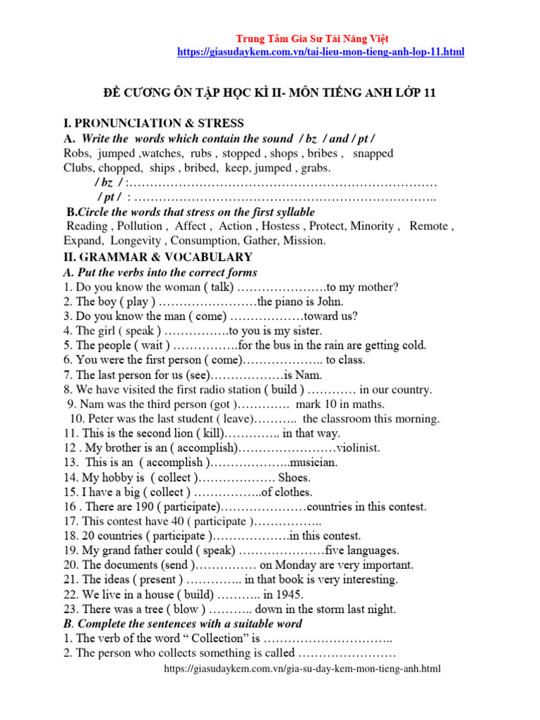 tai-lieu-on-thi-tieng-anh-lop-11-de-cuong-hoc-ki-ii-lop-11-hay | PDF | Linguistics | Languages