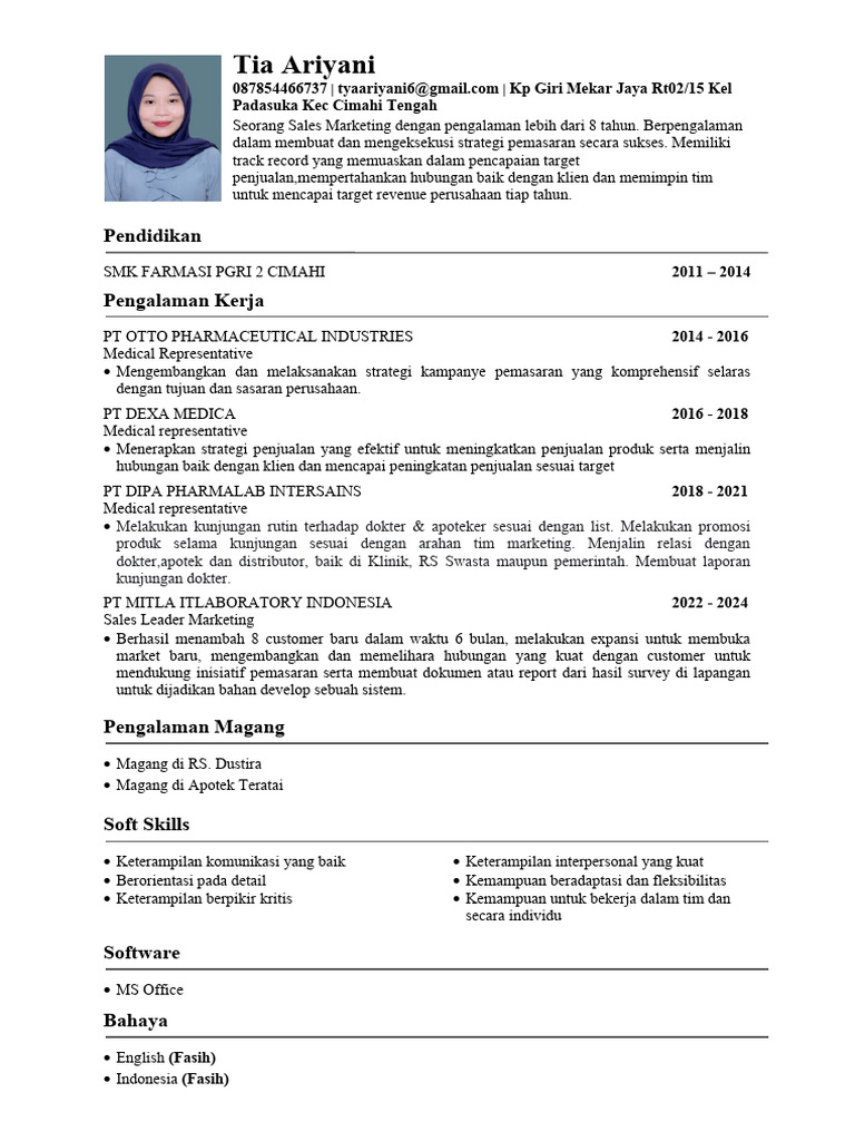Profil Sales Marketing Tia Ariyani | PDF | Karier & Perkembangan | Pengelolaan Keuangan & Uang