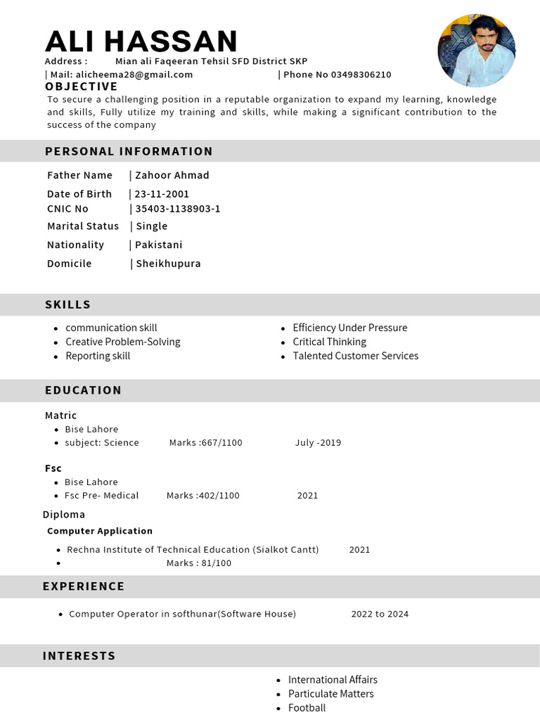 Black and White Standard Professional Resume | PDF