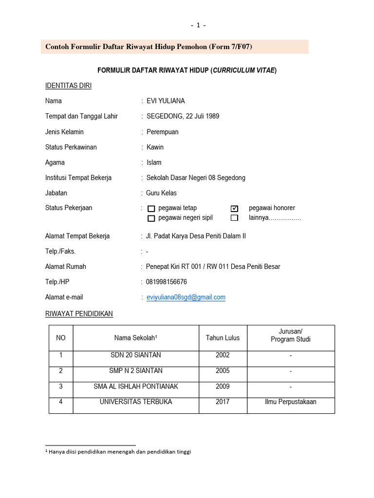 Formulir - Daftar - Riwayat - Hidup - Pemohon - EVI YULIANA | PDF