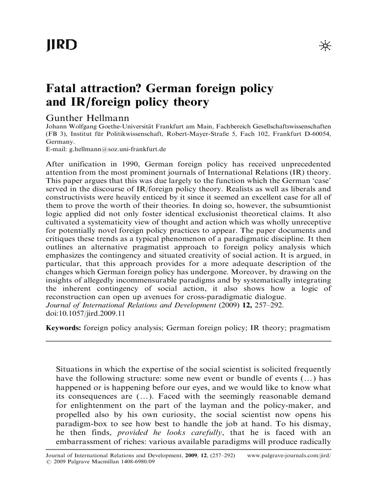 Hellmann 2009 | PDF | Theory | Paradigm
