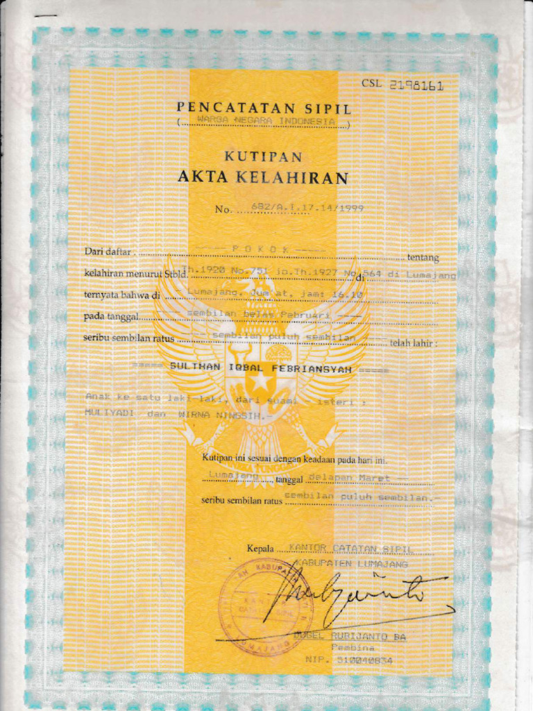 Akte Kelahiran & KK Sulthan Iqbal Febriansyah-Dikompresi | PDF