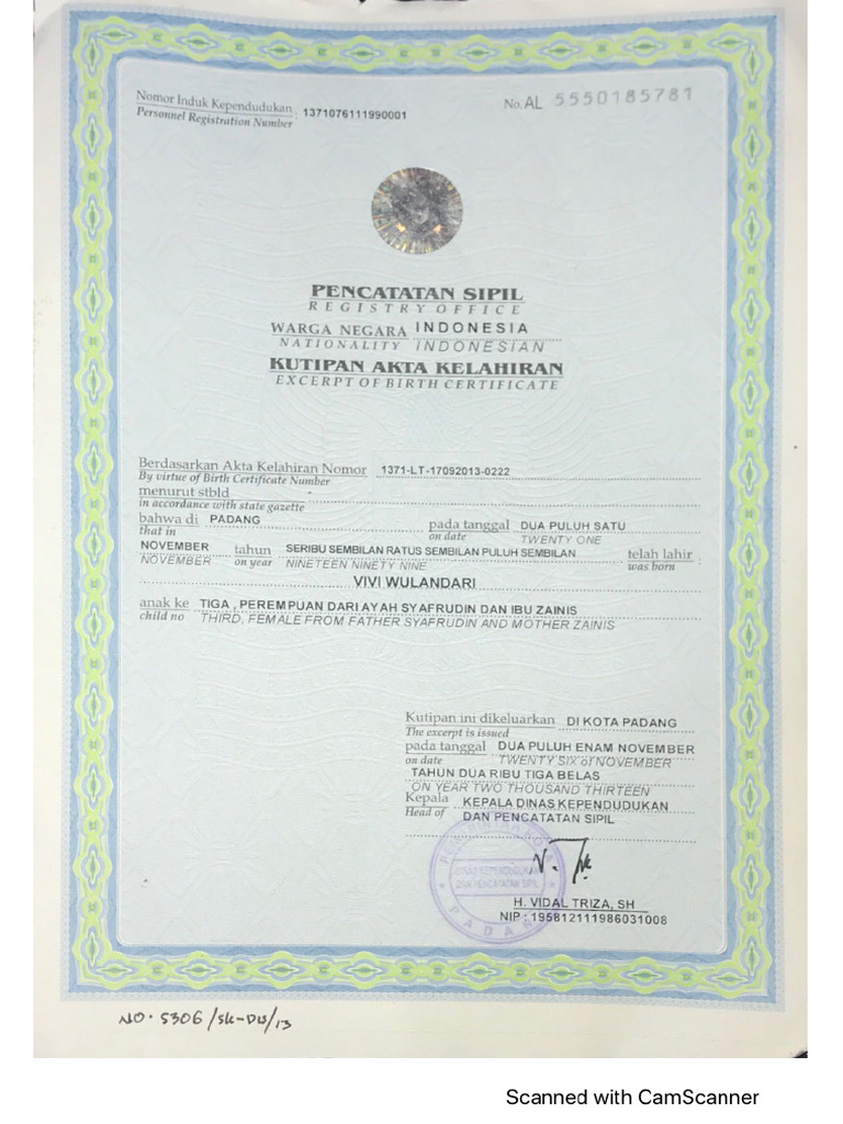Akte Kelahiran Vivi | PDF