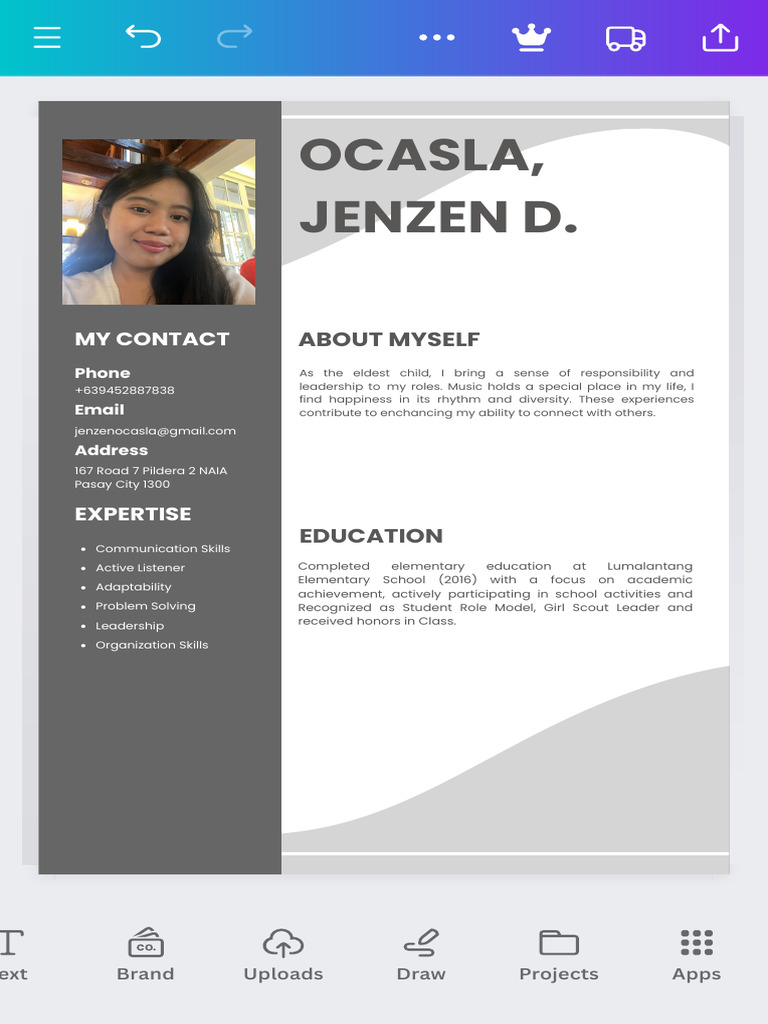 Grey White Modern Graphic Designer Resume - A4 | PDF