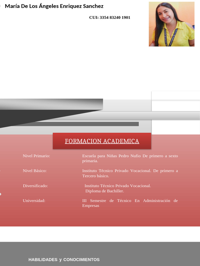 María Enriquez: Formación y Habilidades | PDF